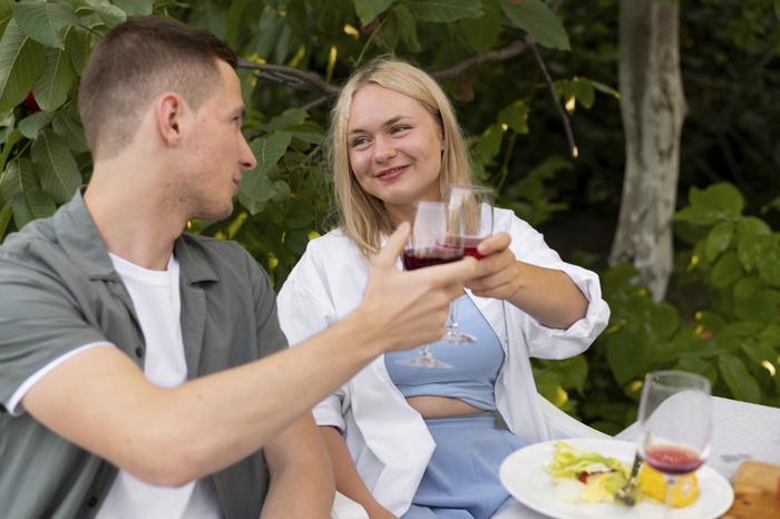 Maximizing Your First In-Person Encounter with Older Women:
